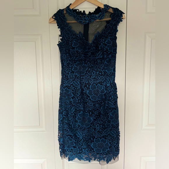Cache | Dresses | Cach Cocktail Dress | Poshmark